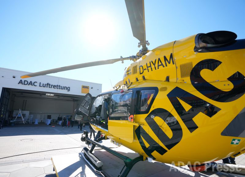ADAC Luftrettung weiht modernsten Standort in Sande ein