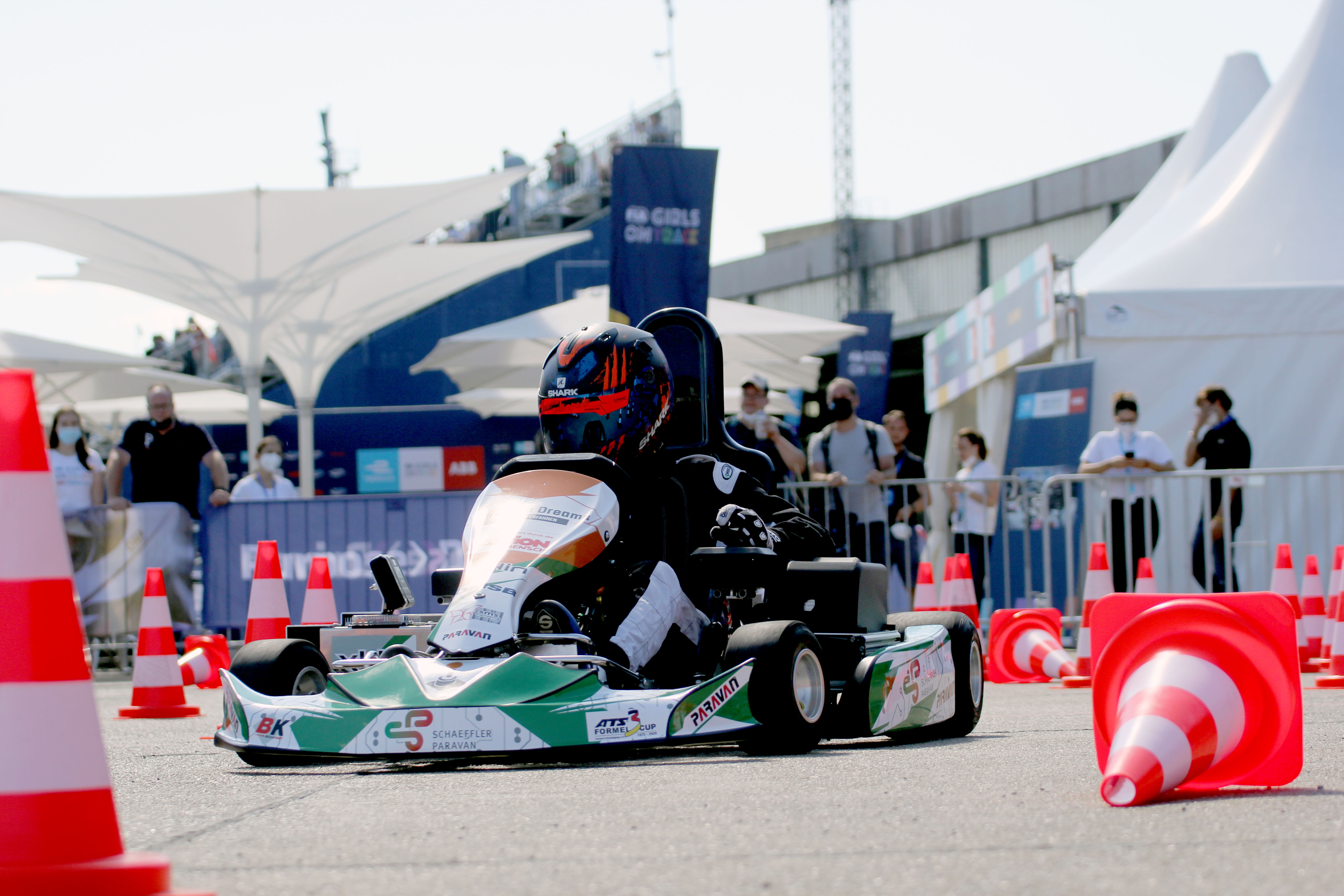 Formel E: Innovation mit Tradition auf dem Tempelhofer Feld