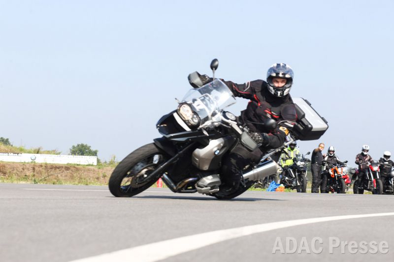 Tipps für einen sicheren Start in die Motorradsaison