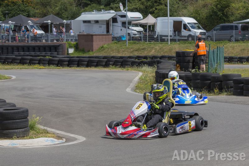 Nennstart beim ADAC Kart Rookies Cup Süd