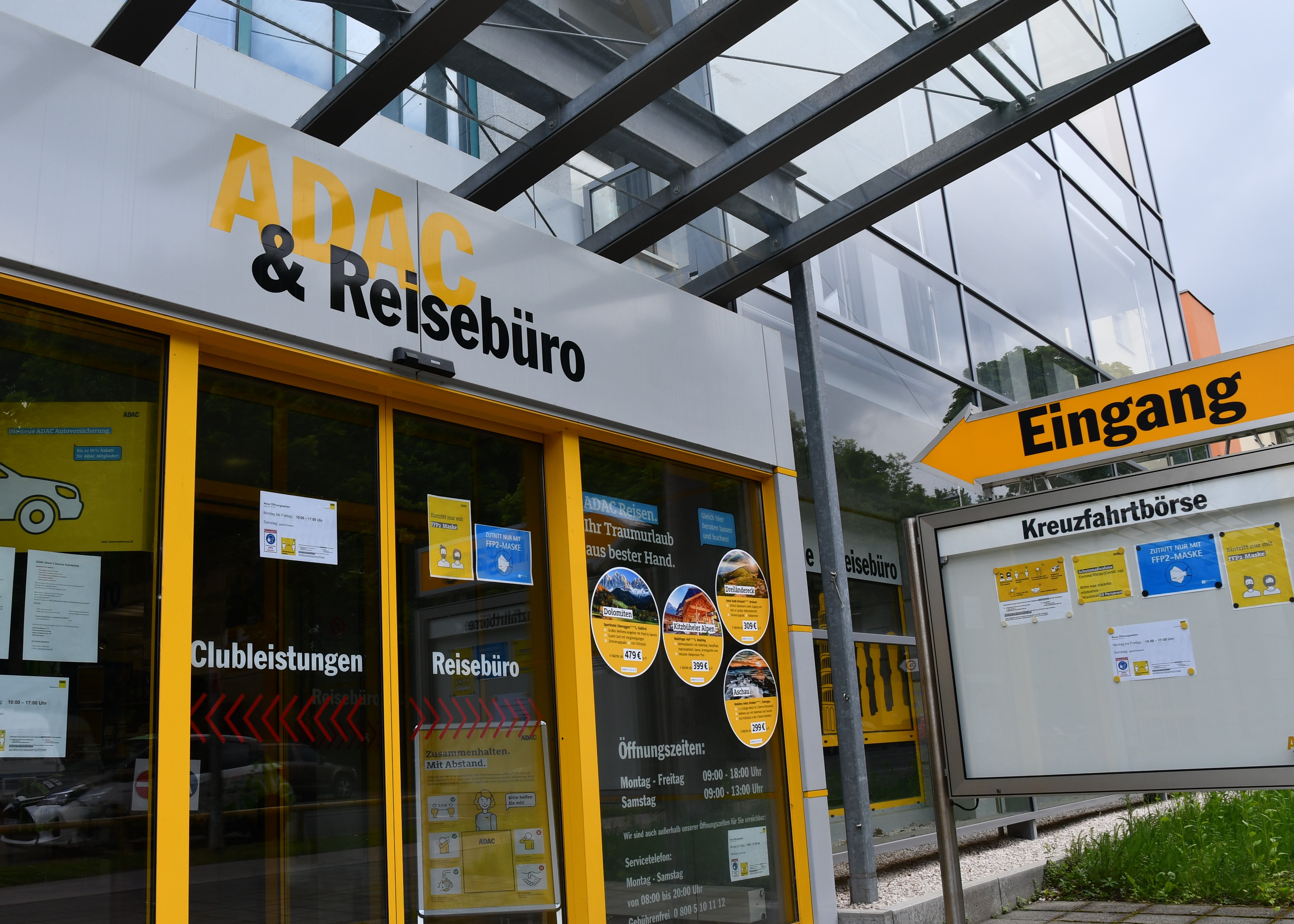 ADAC Geschäftsstellen und Reisebüros öffnen wieder regulär